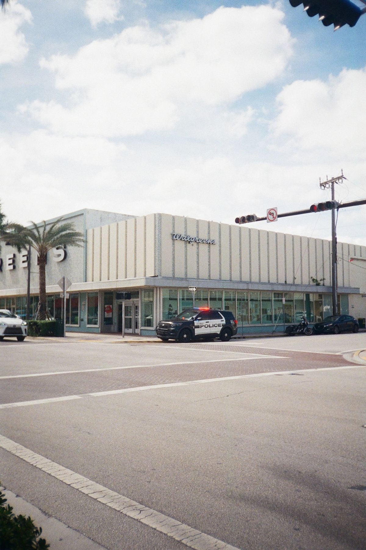 Kodak Portra 800 Film Review & Examples: Day & Night - Film Processing